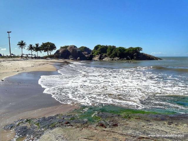 Terreno / Lote para Venda em Itapemirim/ES Praia de Itaipava