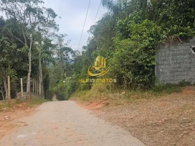 Terreno / Lote para Venda em Itapecerica da Serra/SP Mombaça