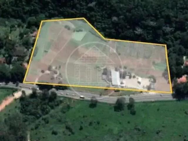 Terreno / Lote para Venda em Itapecerica da Serra/SP Embu Mirim