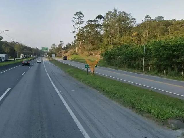 Terreno / Lote para Venda em Itapecerica da Serra/SP Itaquaciara