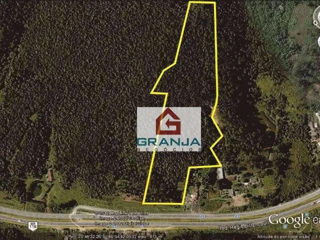 Terreno / Lote para Venda em Itapecerica da Serra/SP Itaquaciara