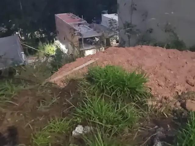 Terreno / Lote para Venda em Itapevi/SP Jardim Vale do Sol II