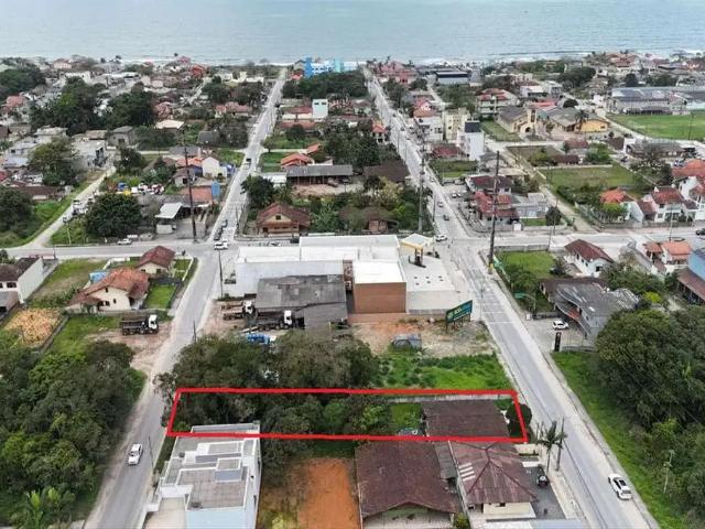 Terreno / Lote para Venda em Itapoá/SC Centro