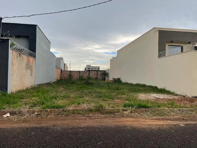 Terreno / Lote para Venda em Itumbiara/GO Residencial Beira Rio II