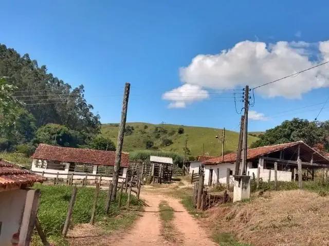 Terreno / Lote para Venda em Jambeiro/SP Zona Rural