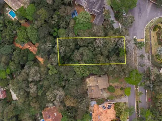 Terreno / Lote para Venda em Jandira/SP Altos de São Fernando