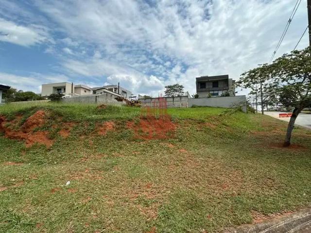 Terreno / Lote para Venda em Jandira/SP Jardim do Golf I