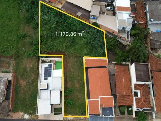 Terreno / Lote para Venda em Jaboticabal/SP Aparecida
