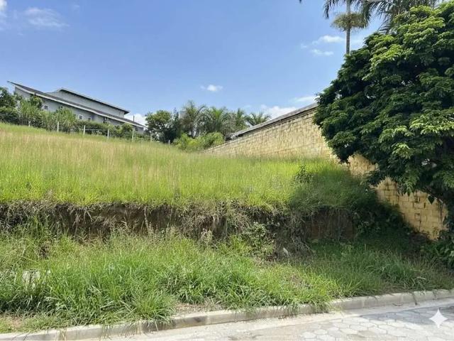 Terreno / Lote para Venda em Jacareí/SP Condomínio Parque Vale dos Lagos