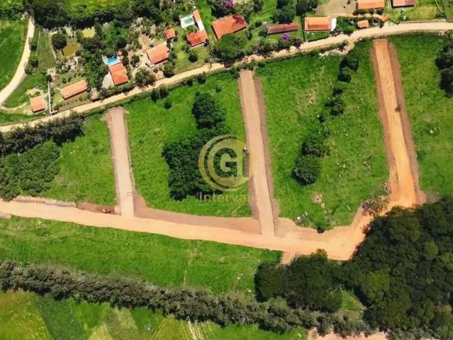 Terreno / Lote para Venda em Jacareí/SP Chácara Itapoã