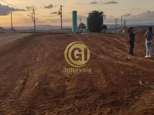 Terreno / Lote para Venda em Jacareí/SP Chácara Itapoã