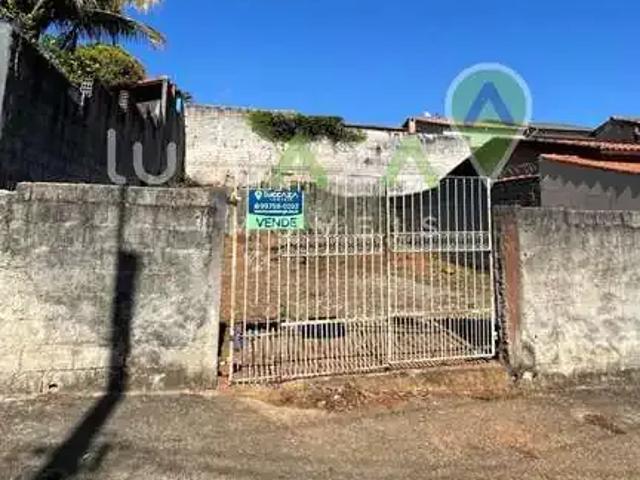 Terreno / Lote para Venda em Jacareí/SP Cidade Jardim