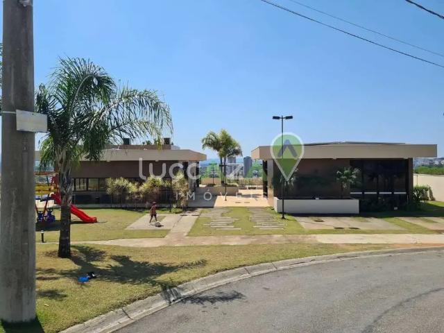 Terreno / Lote para Venda em Jacareí/SP Bandeira Branca