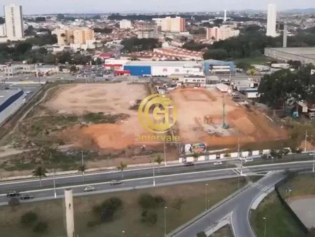 Terreno / Lote para Venda em Jacareí/SP Jardim Califórnia
