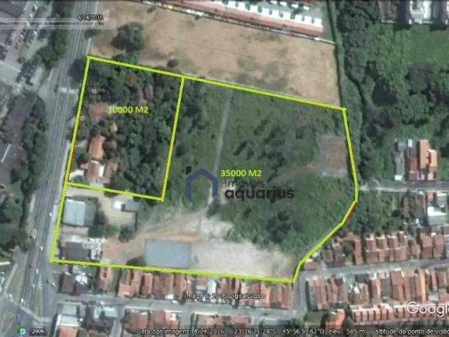 Terreno / Lote para Venda em Jacareí/SP Jardim Califórnia