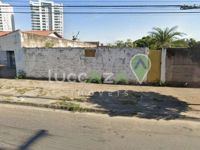 Terreno / Lote para Venda em Jacareí/SP Jardim Califórnia