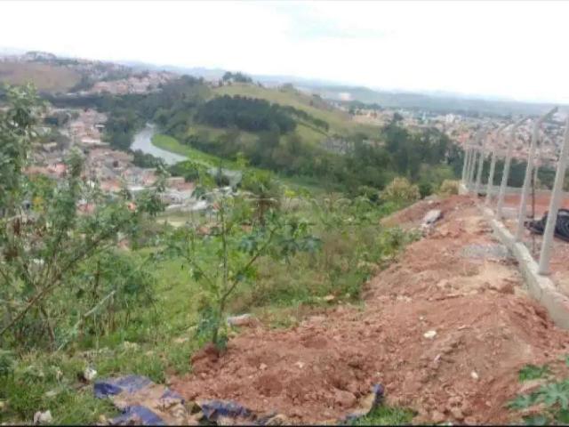Terreno / Lote para Venda em Jacareí/SP Jardim Colinas