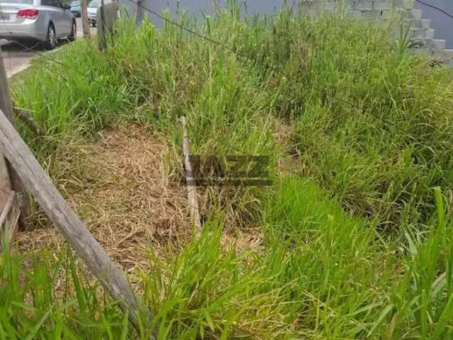 Terreno / Lote para Venda em Jacareí/SP Jardim Colinas
