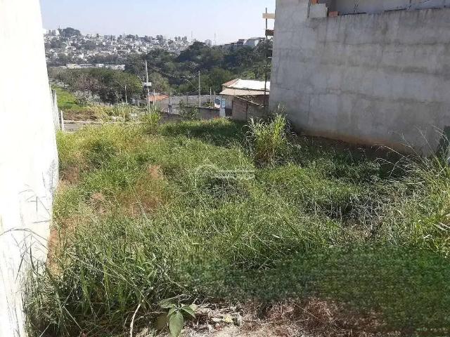 Terreno / Lote para Venda em Jacareí/SP Jardim do Marquês
