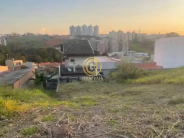 Terreno / Lote para Venda em Jacareí/SP Jardim do Marquês