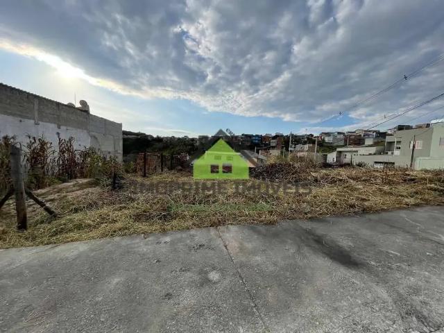 Terreno / Lote para Venda em Jacareí/SP Jardim do Marquês
