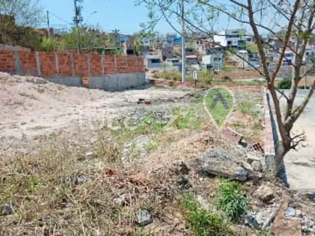 Terreno / Lote para Venda em Jacareí/SP Jardim do Marquês