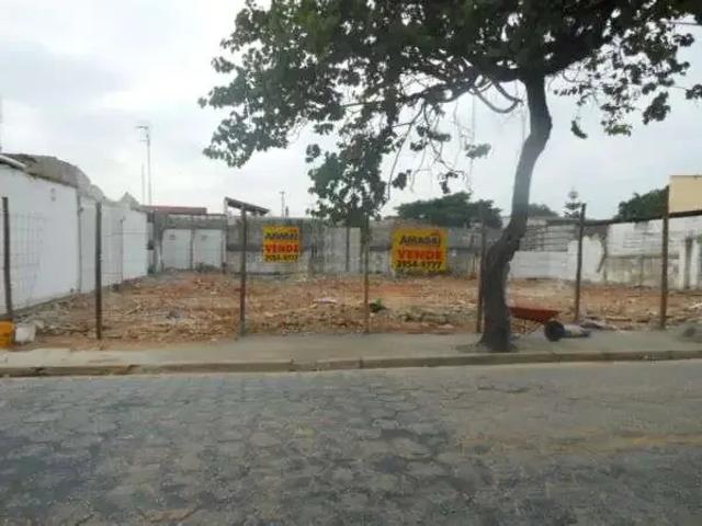 Terreno / Lote para Venda em Jacareí/SP Jardim Jacinto