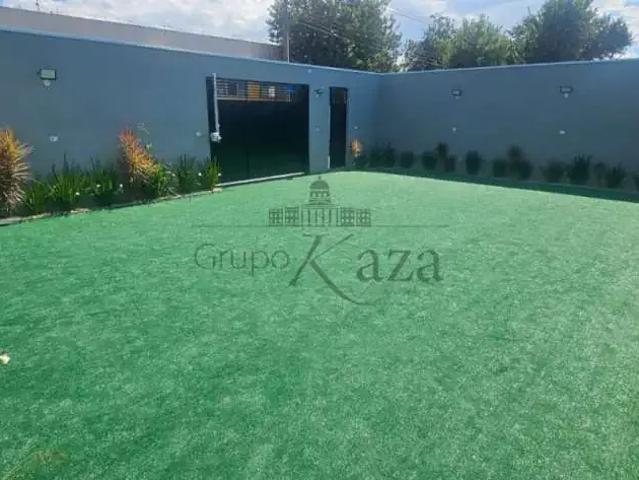 Terreno / Lote para Venda em Jacareí/SP Jardim Paraíba