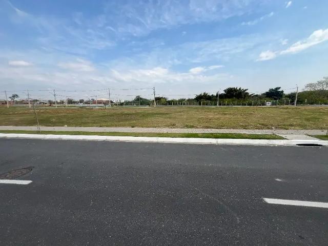 Terreno / Lote para Venda em Jacareí/SP Jardim Paraíba