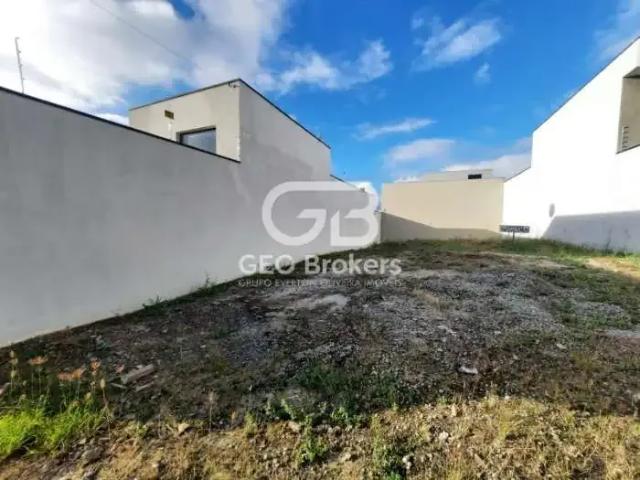 Terreno / Lote para Venda em Jacareí/SP Loteamento Villa Branca