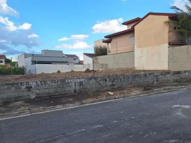 Terreno / Lote para Venda em Jacareí/SP Loteamento Villa Branca