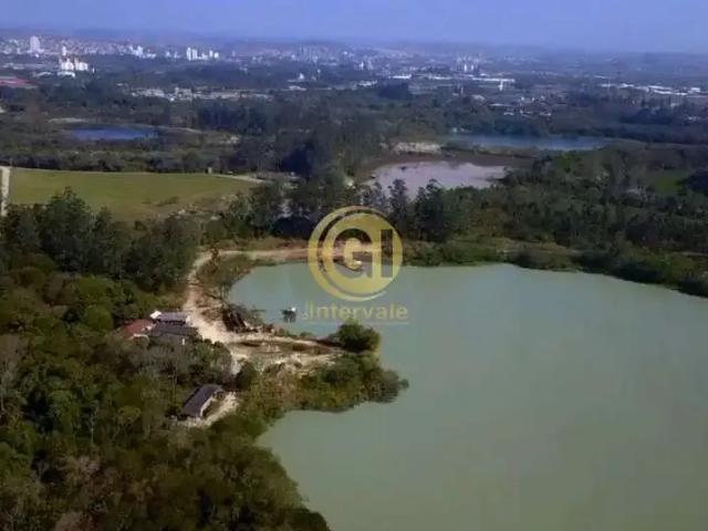 Terreno / Lote para Venda em Jacareí/SP Parque Meia Lua