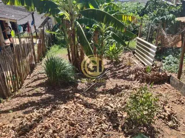 Terreno / Lote para Venda em Jacareí/SP Primeiro De Maio