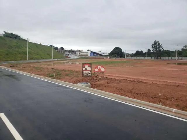 Terreno / Lote para Venda em Jacareí/SP Rio Comprido