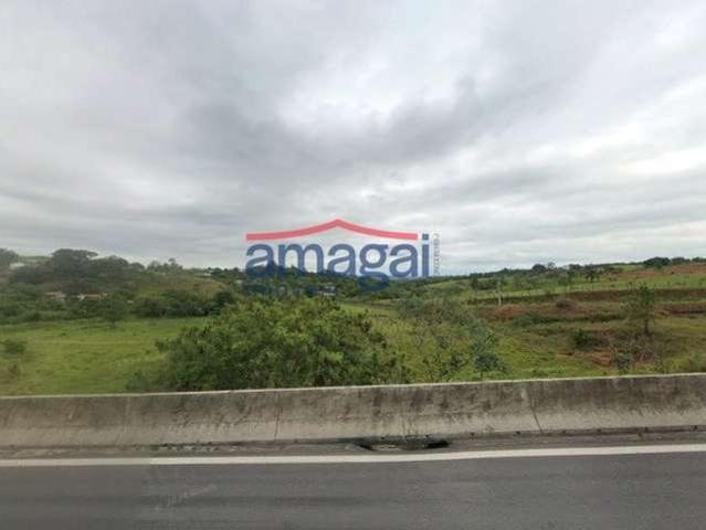 Terreno / Lote para Venda em Jacareí/SP Veraneio Ijal