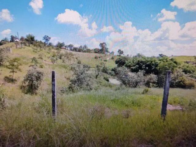 Terreno / Lote para Venda em Jacareí/SP Veraneio Irajá