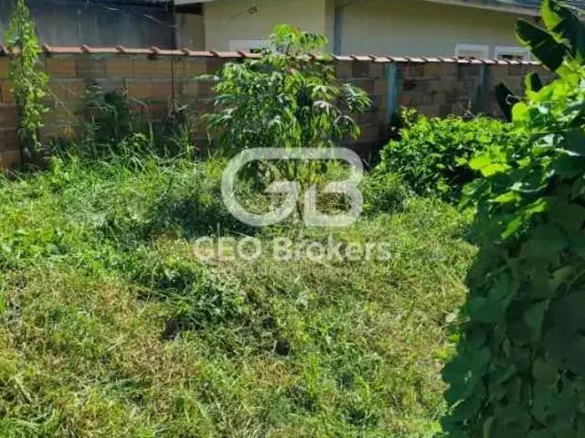 Terreno / Lote para Venda em Jacareí/SP Vila Zezé