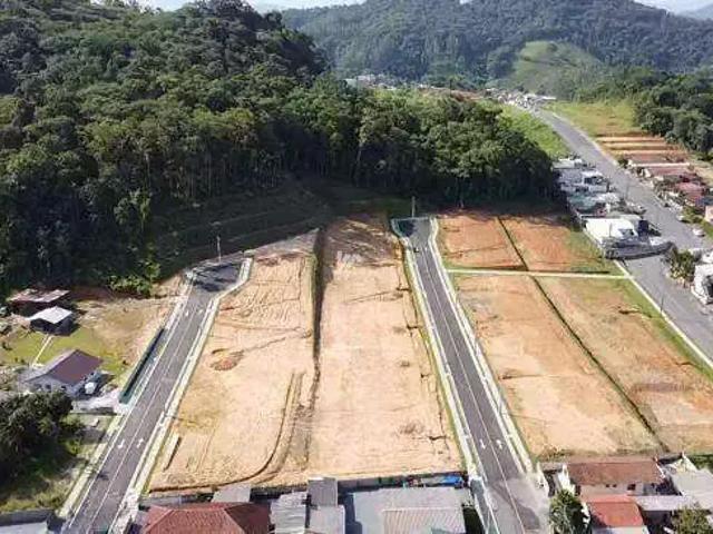 Terreno / Lote para Venda em Jaraguá do Sul/SC Tifa Martins
