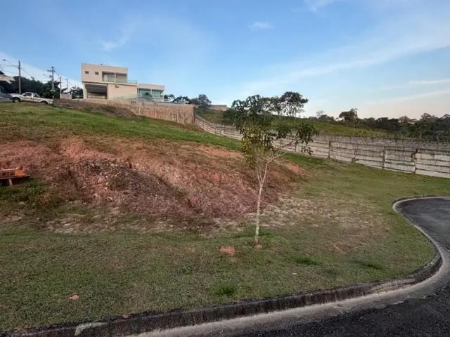Terreno / Lote para Venda em Jarinu/SP Centro