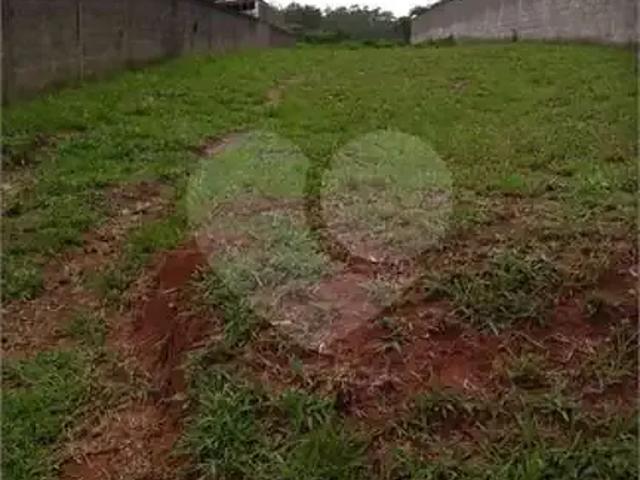 Terreno / Lote para Venda em Jarinu/SP Centro