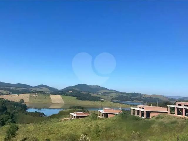 Terreno / Lote para Venda em Joanópolis/SP Bairro dos Pintos