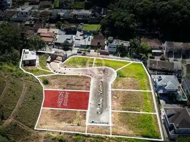 Terreno / Lote para Venda em Joinville/SC América