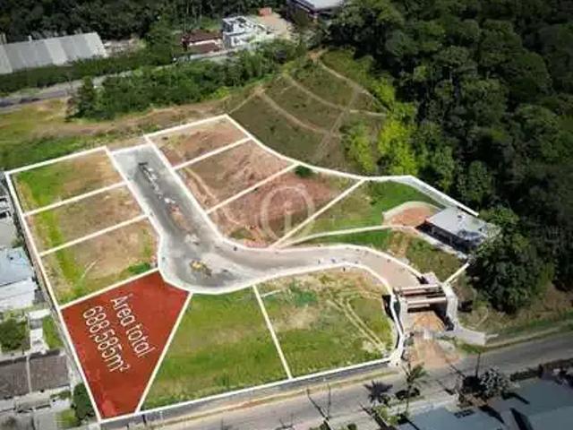 Terreno / Lote para Venda em Joinville/SC América