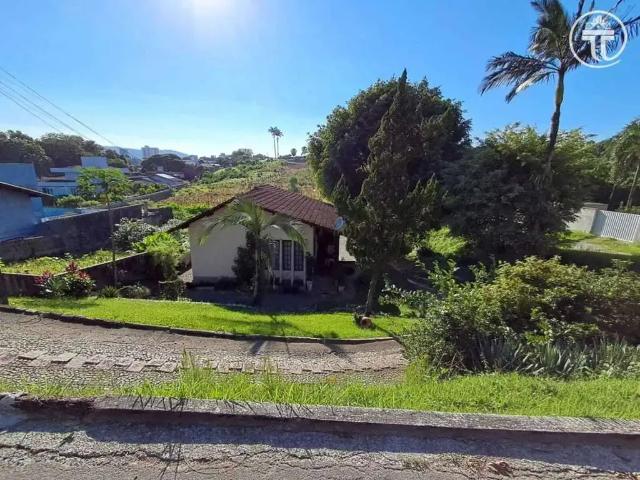 Terreno / Lote para Venda em Joinville/SC América