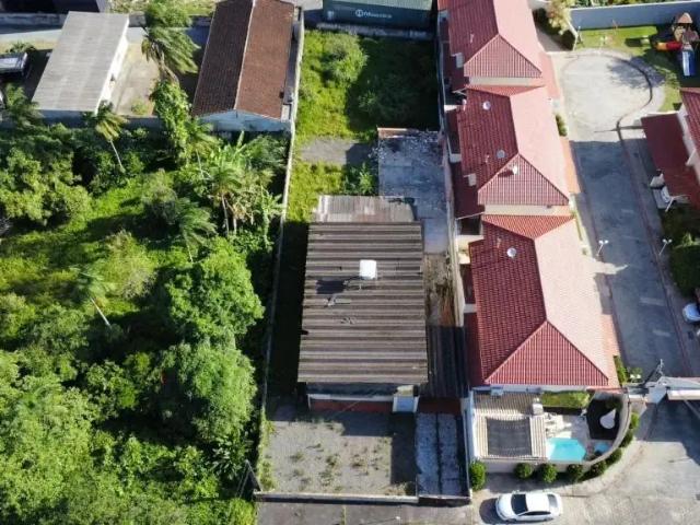 Terreno / Lote para Venda em Joinville/SC América