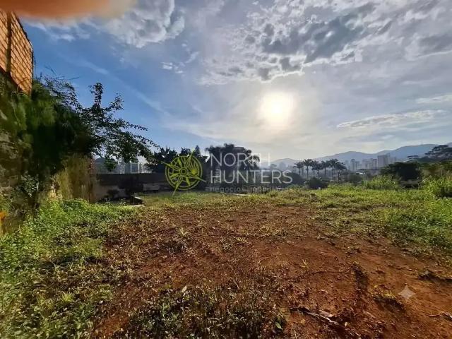 Terreno / Lote para Venda em Joinville/SC Atiradores