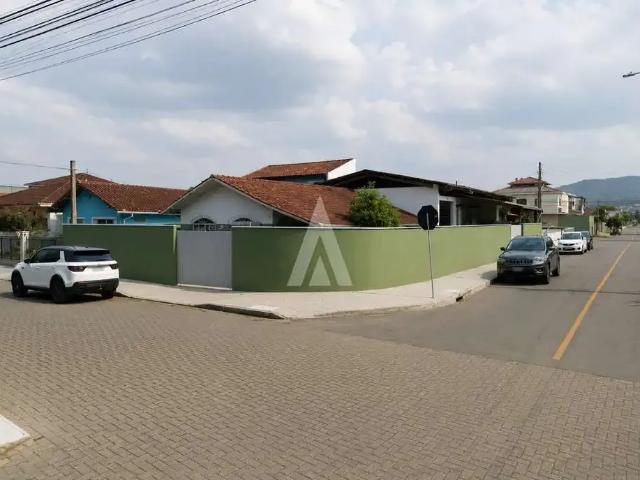 Terreno / Lote para Venda em Joinville/SC Aventureiro