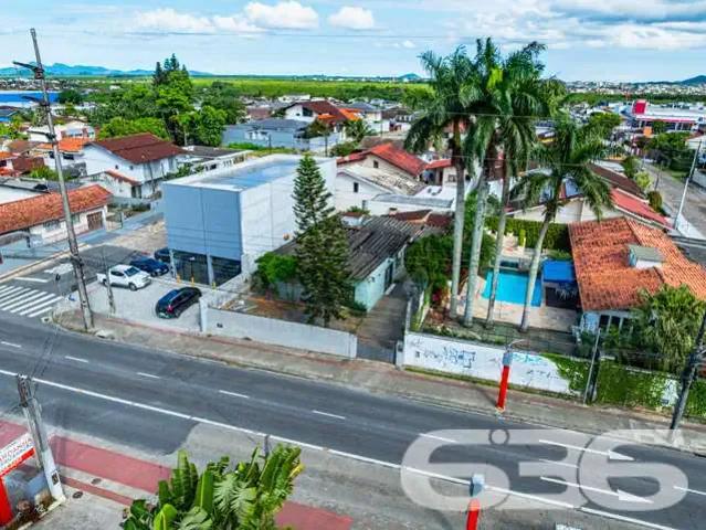 Terreno / Lote para Venda em Joinville/SC Boa Vista