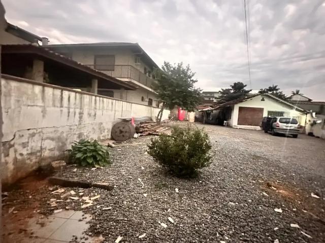 Terreno / Lote para Venda em Joinville/SC Boa Vista