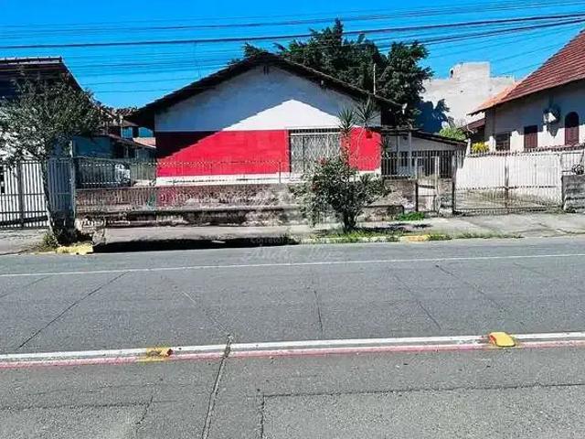 Terreno / Lote para Venda em Joinville/SC Bucarein